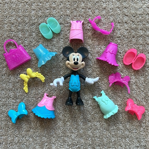 Disney | Toys | Minnie Mouse Dress Up Doll Disney Bowtique Snap N Style ...